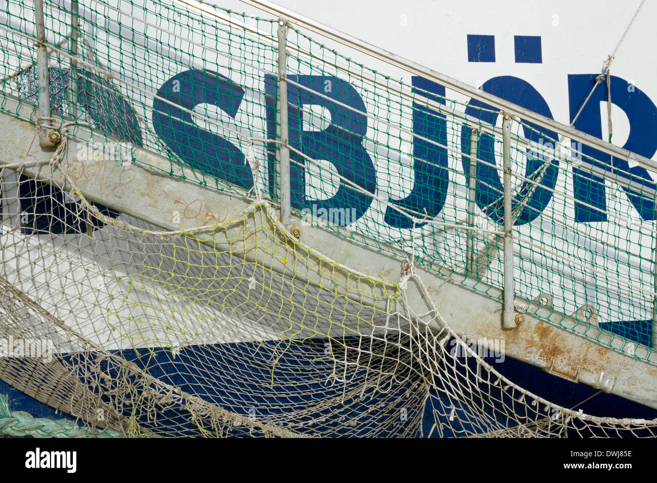 Gangplank ship hi-res stock photography and images - Alamy