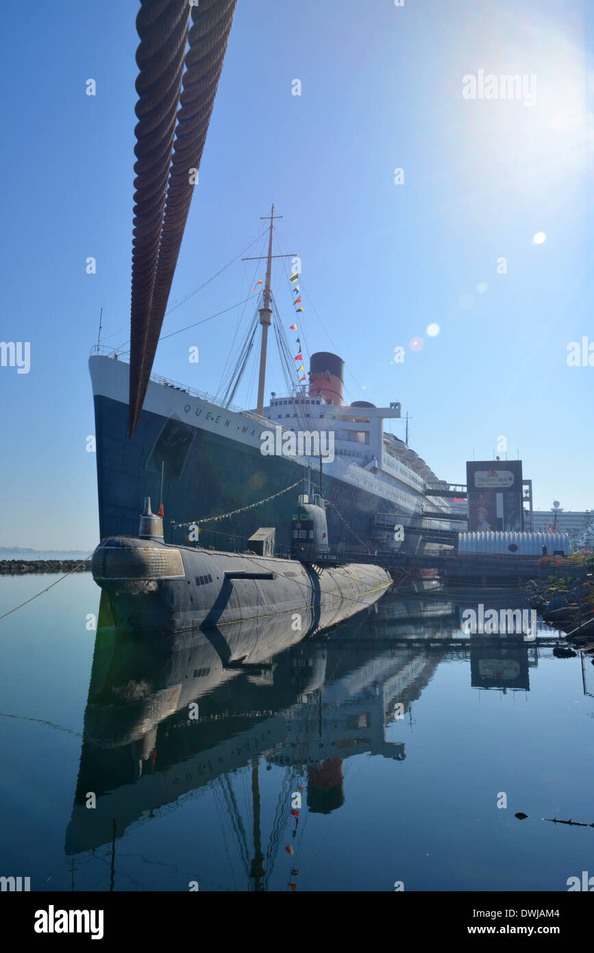 Queen Mary, 1936 art deco Cunard ocean liner and Russian Submarine B427 ...