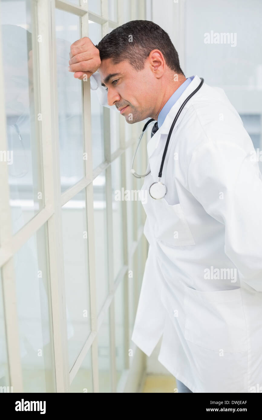 Side view serious doctor hi-res stock photography and images - Alamy