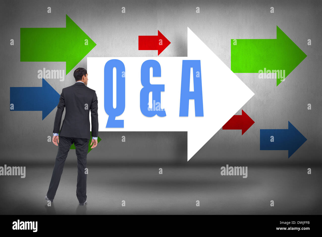 Q & a against arrows pointing Stock Photo - Alamy