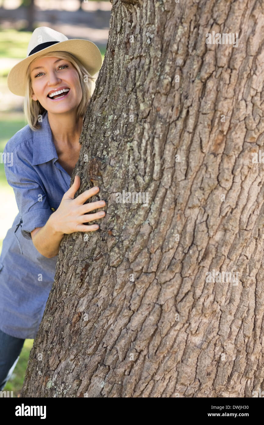 Woman and tree and hide hi-res stock photography and images - Alamy