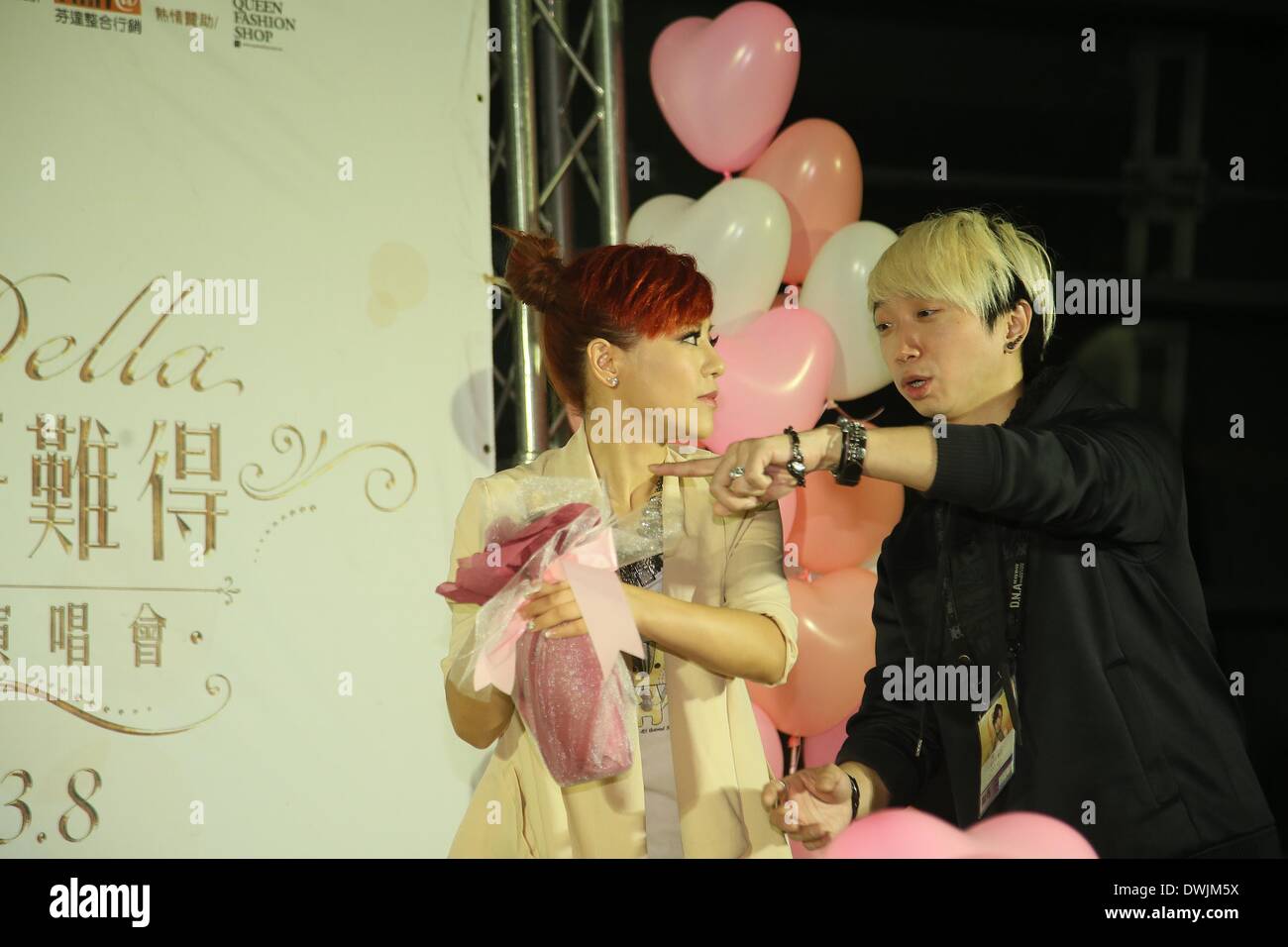 Singer Della poses for a photocall after her concert in Taipei,China on ...