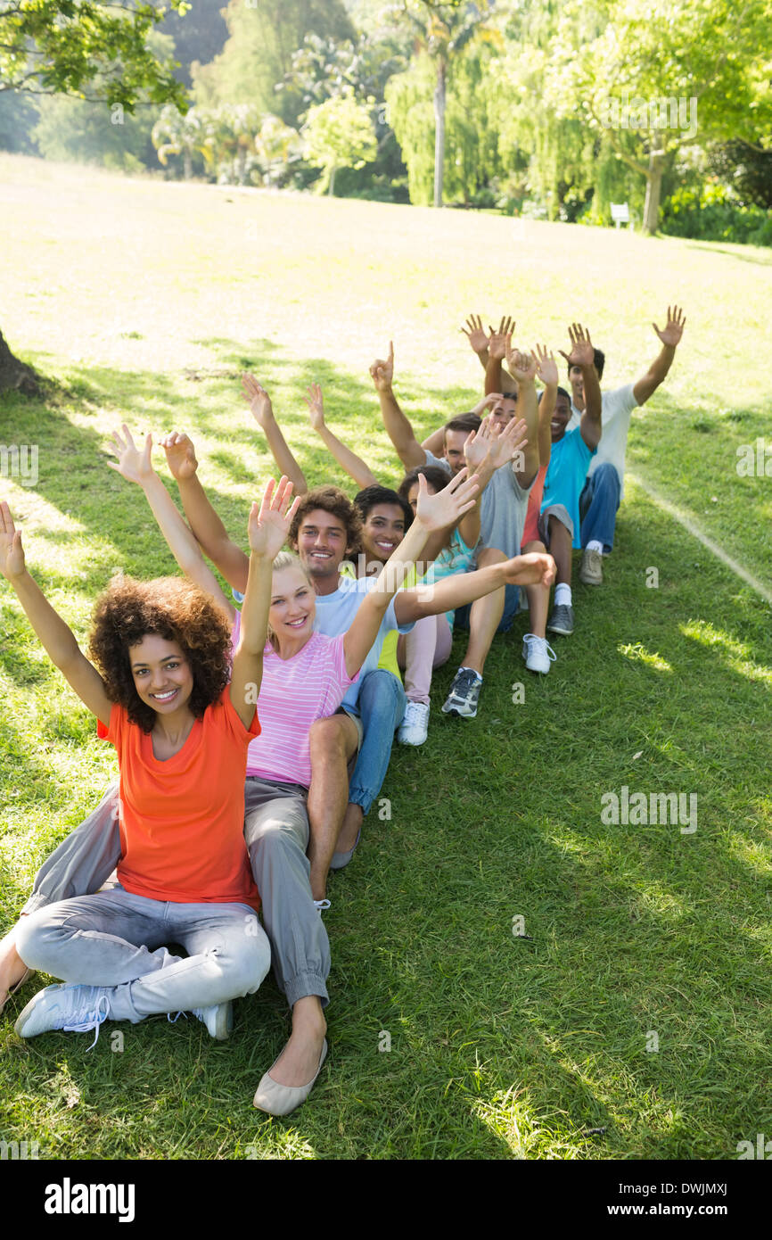 Row of friends hi-res stock photography and images - Alamy