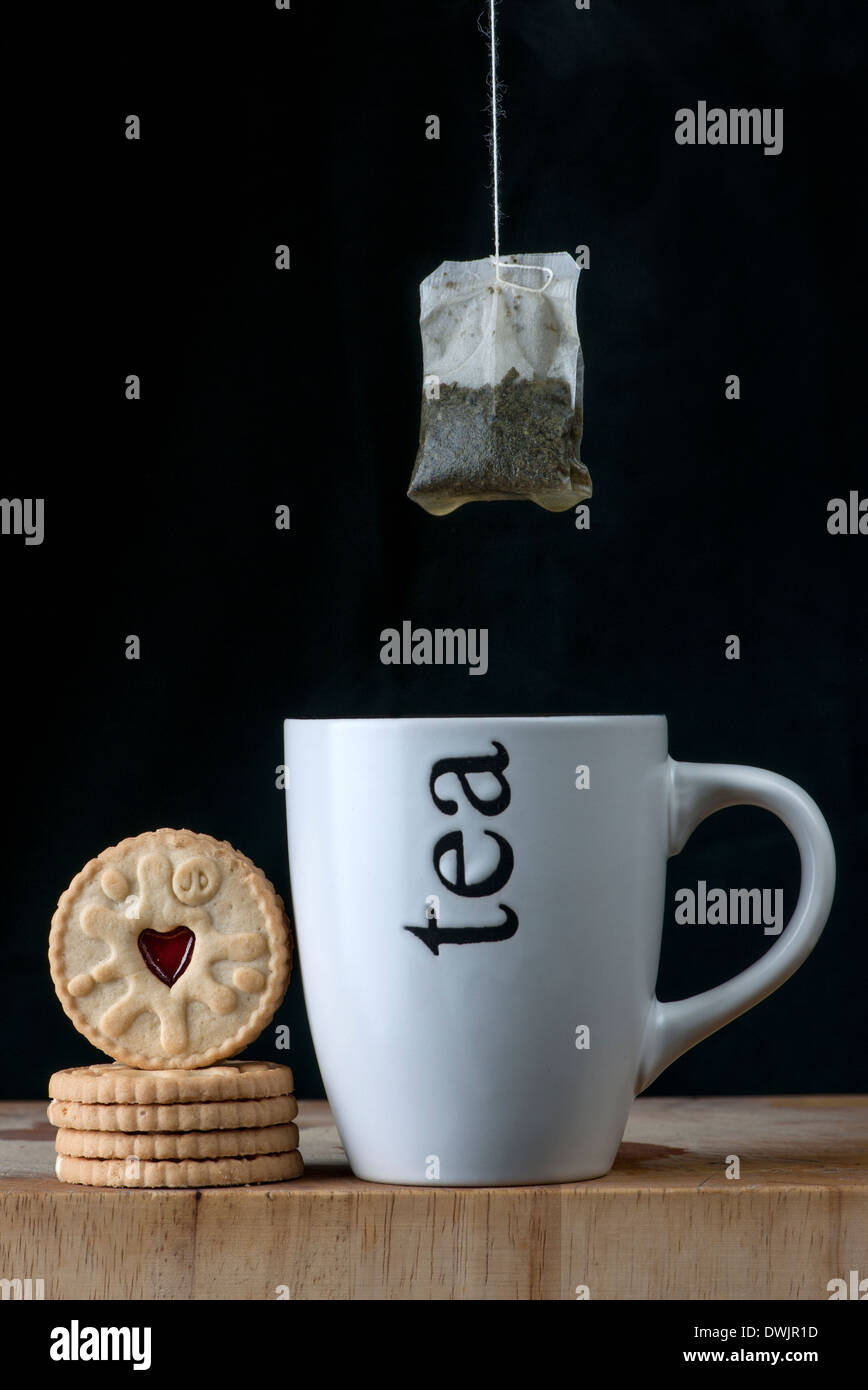 Taking tea hi-res stock photography and images - Alamy
