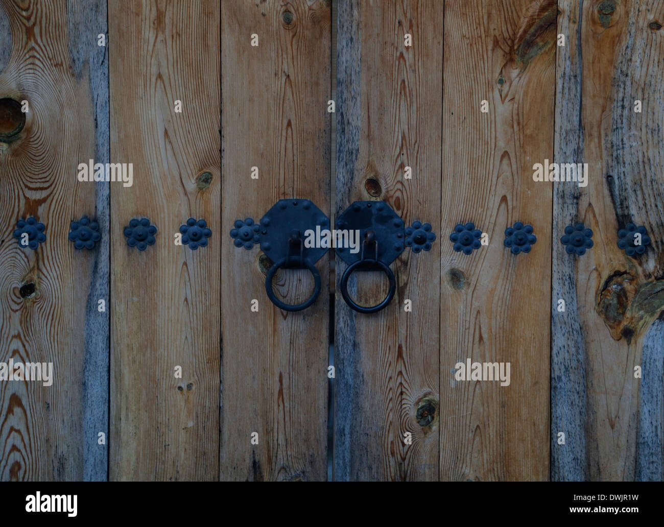 Korean Traditional front gate Stock Photo - Alamy