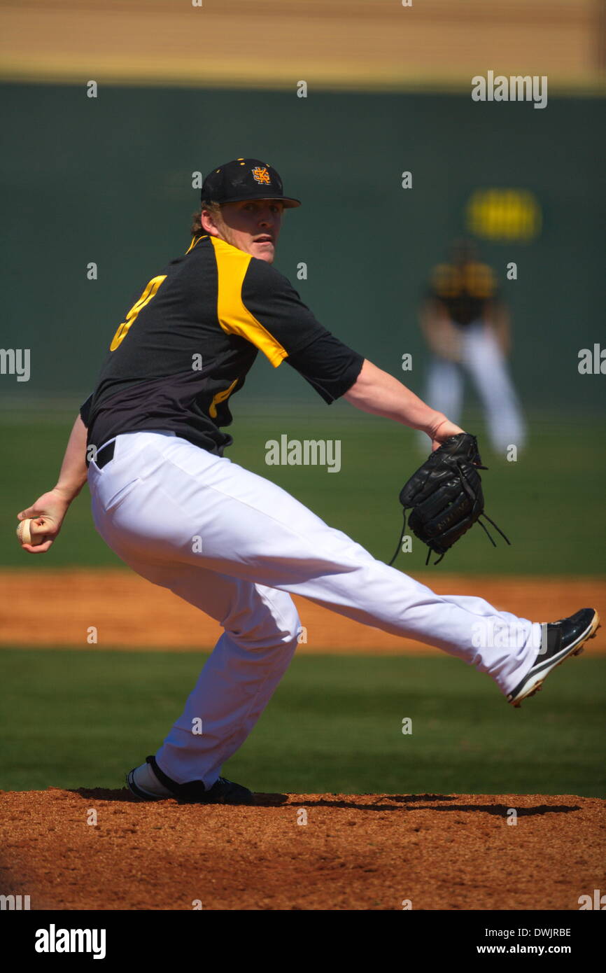 University of georgia baseball hi-res stock photography and images - Alamy