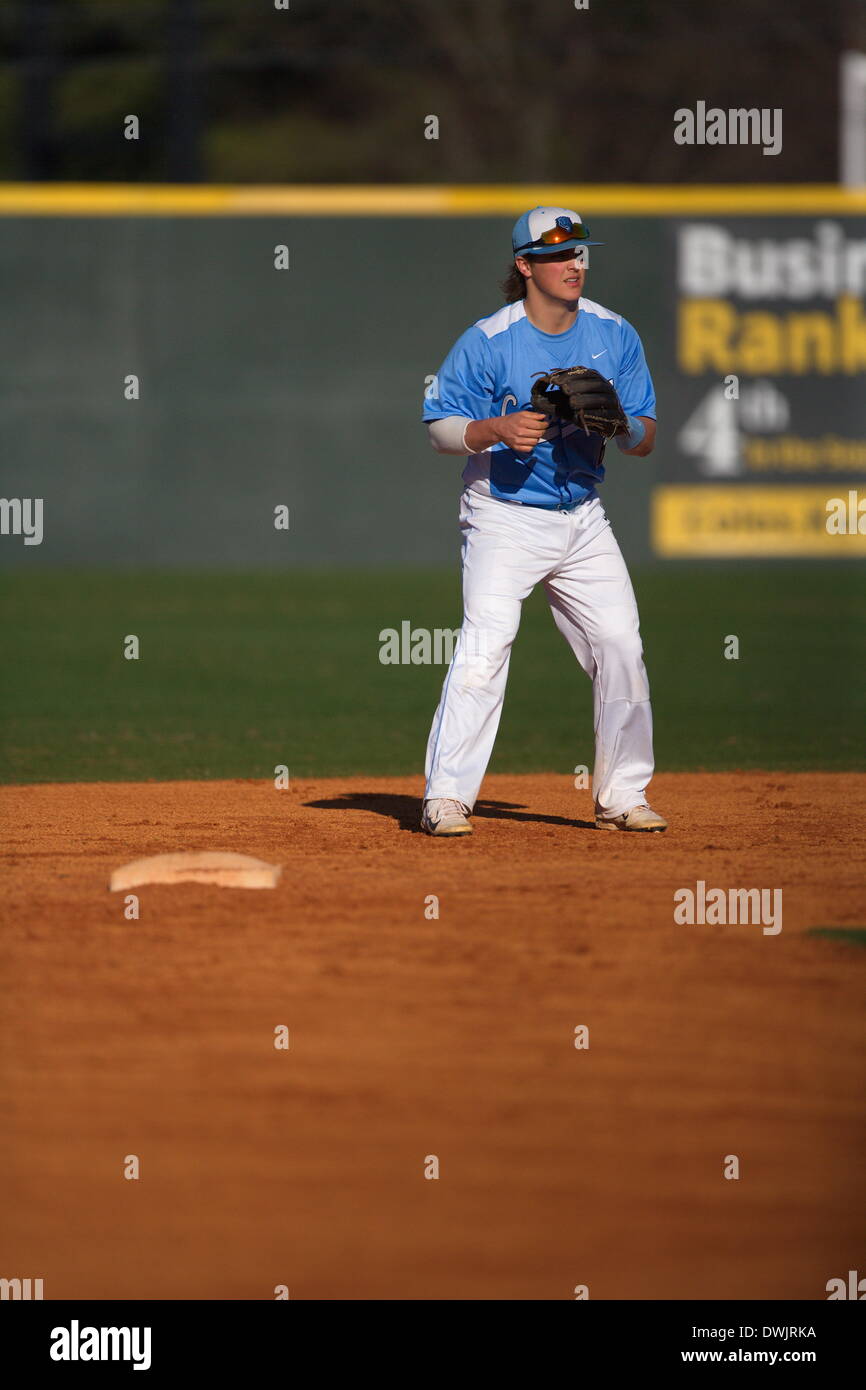 Secondbaseman hi-res stock photography and images - Alamy