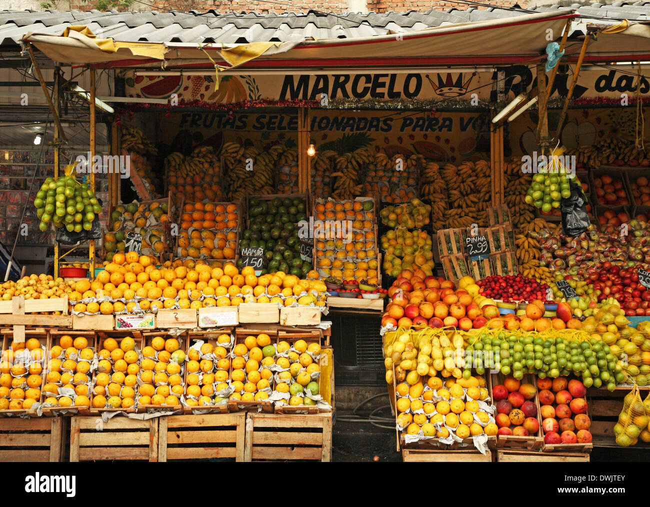 Fruits shop, Brazil, Rio de Janeiro Stock Photo - Alamy