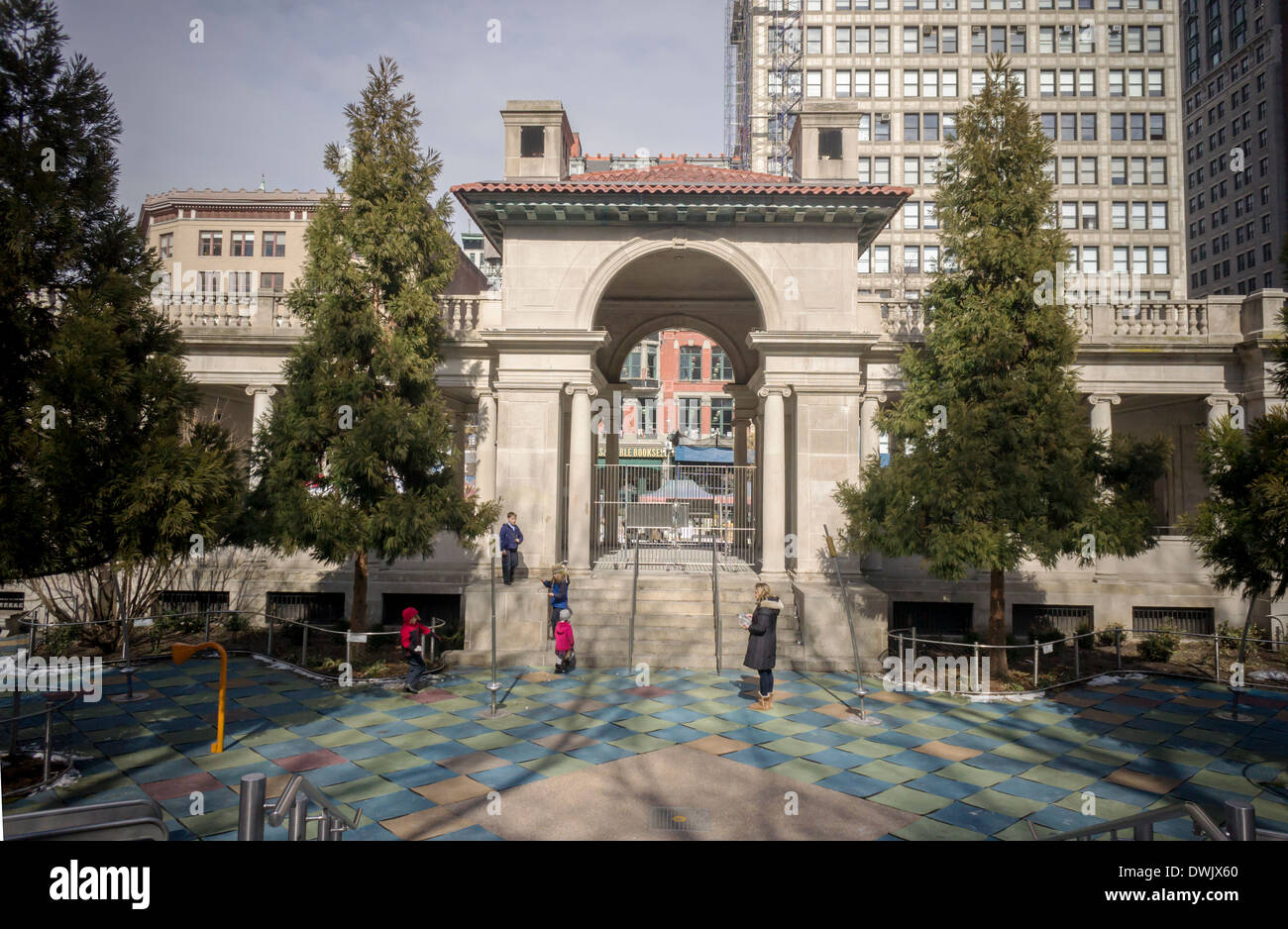 The pavilion at the north end of Union Square Park in New York Stock ...