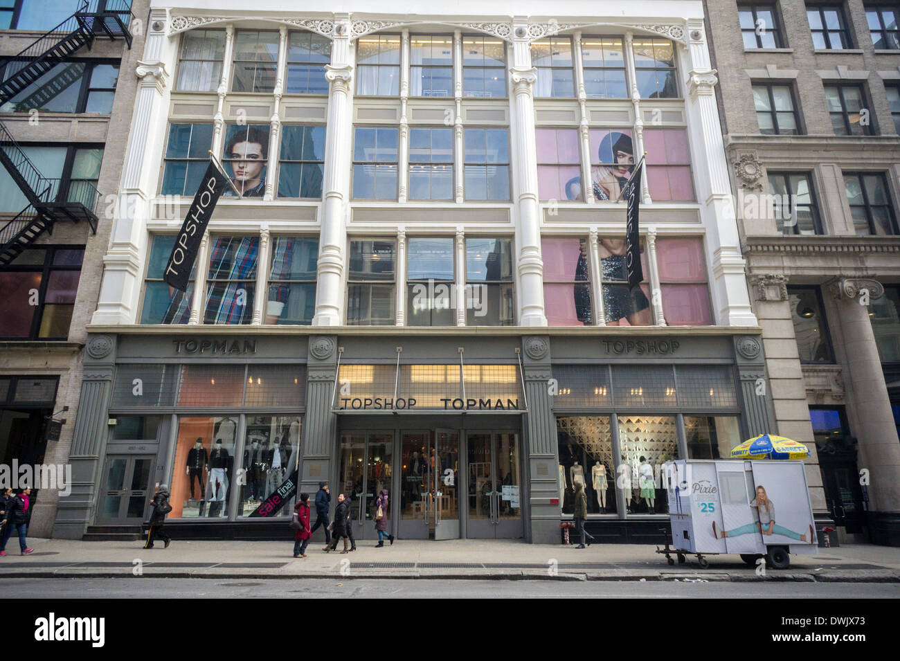 Exterior topman hi-res stock photography and images - Alamy