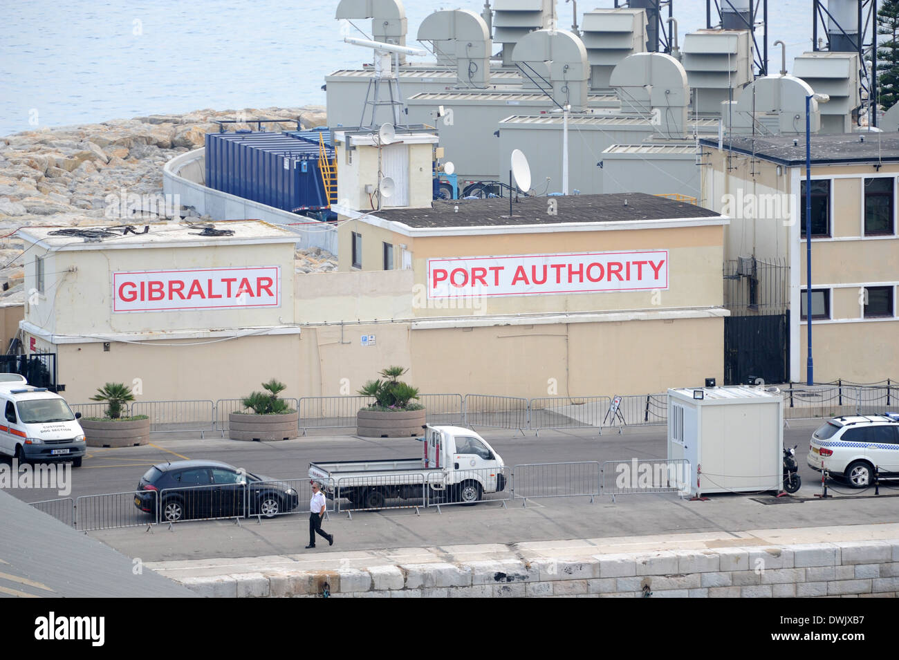 Main port hi-res stock photography and images - Alamy