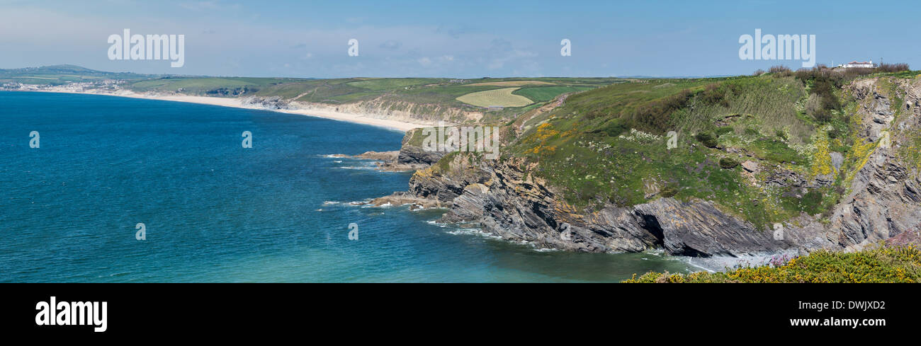 View of headland at Gunwalloe, Cornwall Stock Photo - Alamy