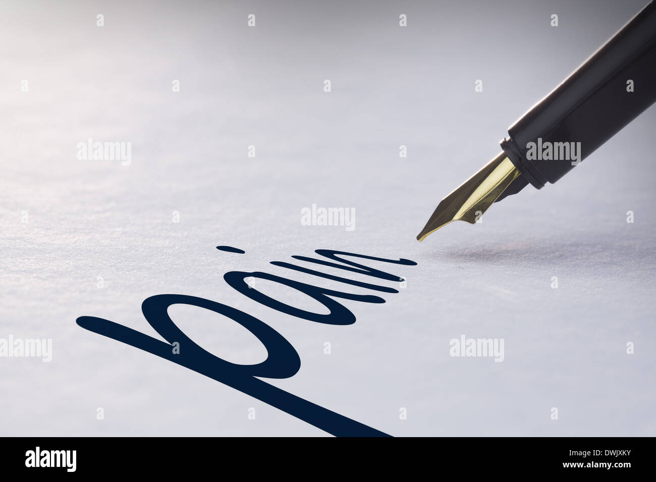 Fountain pen writing Pain Stock Photo - Alamy