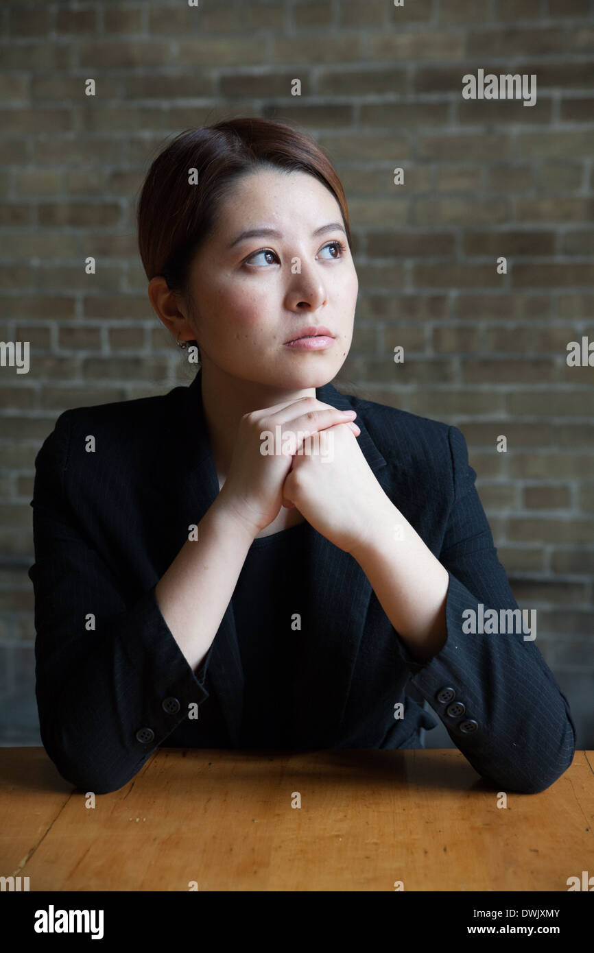 Female corporate hi-res stock photography and images - Alamy