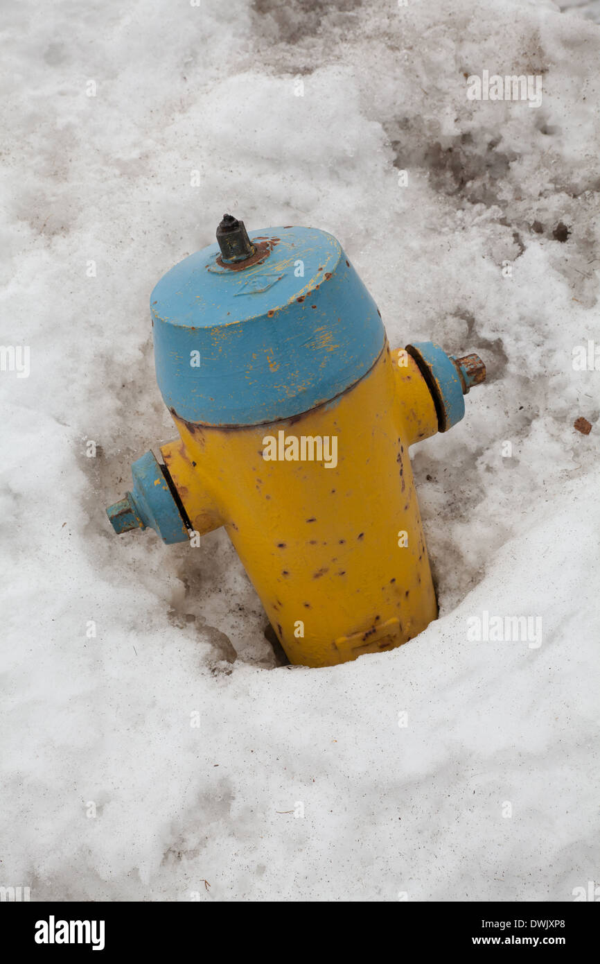 fire hydrant buried in snow Stock Photo - Alamy