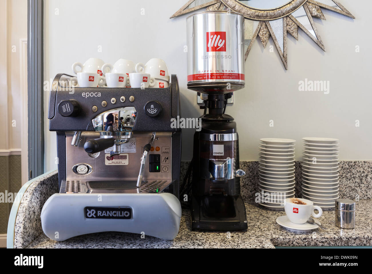 Coffee 'Station' in cafe Stock Photo - Alamy