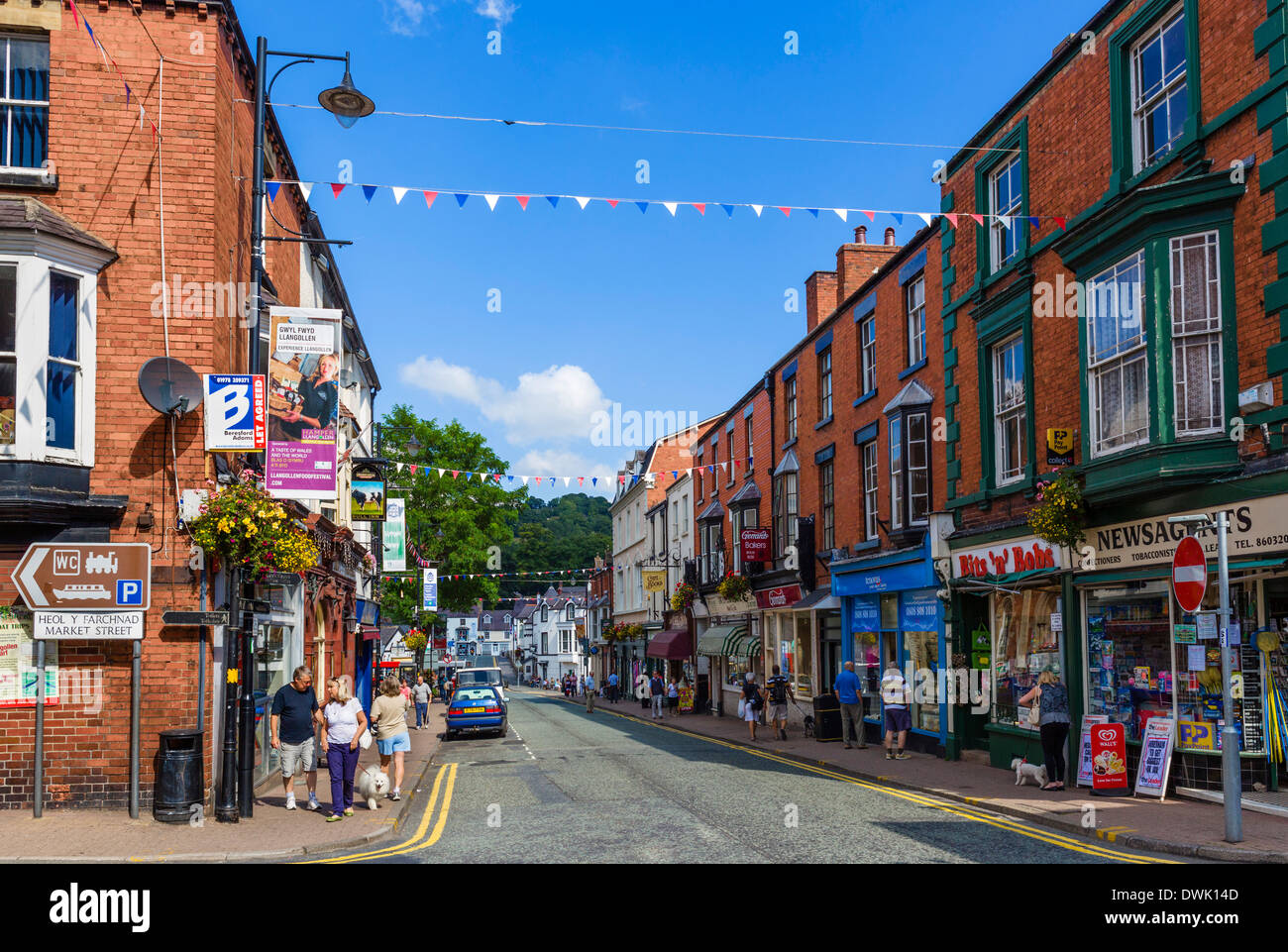 Castle street in the centre of the town of Llangollen, Denbighshire ...