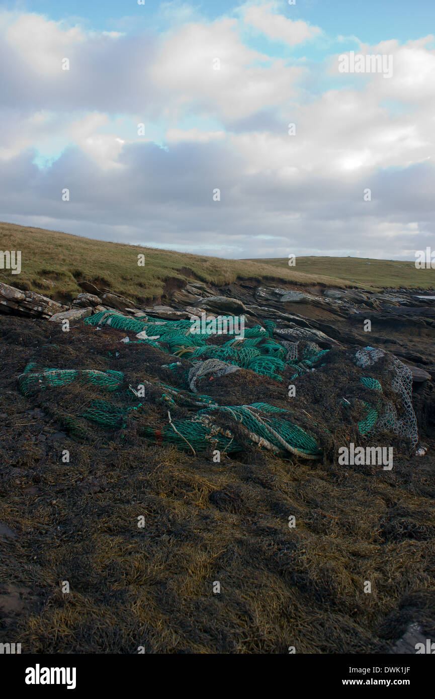 Washed up fishing net hi-res stock photography and images - Alamy