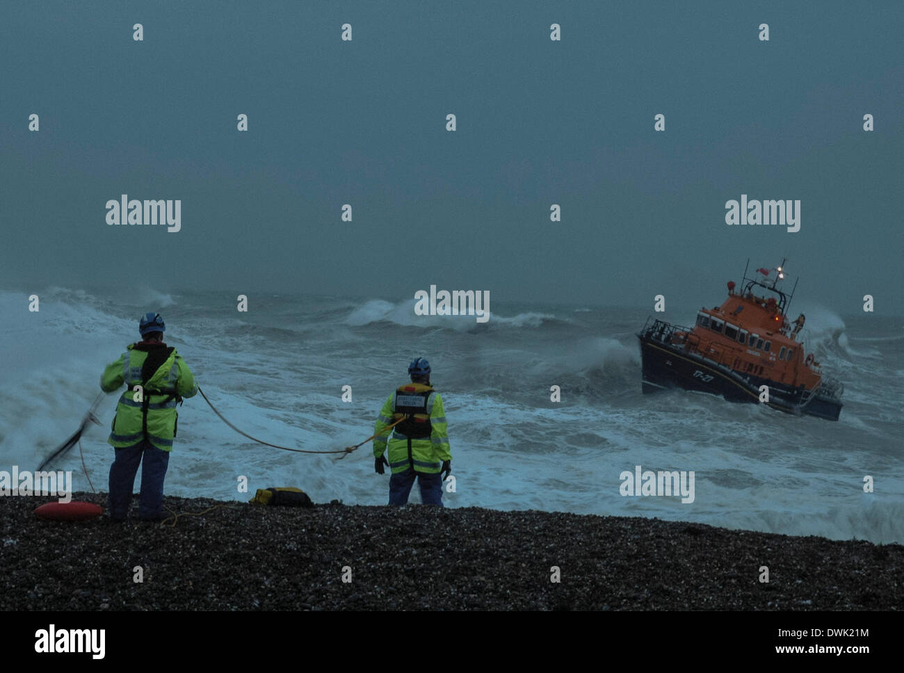 Newhaven, UK. 27th Oct, 2013. Newhaven lifeboat, Coastguard and ...