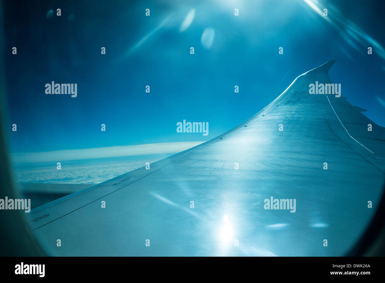 Boeing 787 dreamliner wing hi-res stock photography and images - Alamy