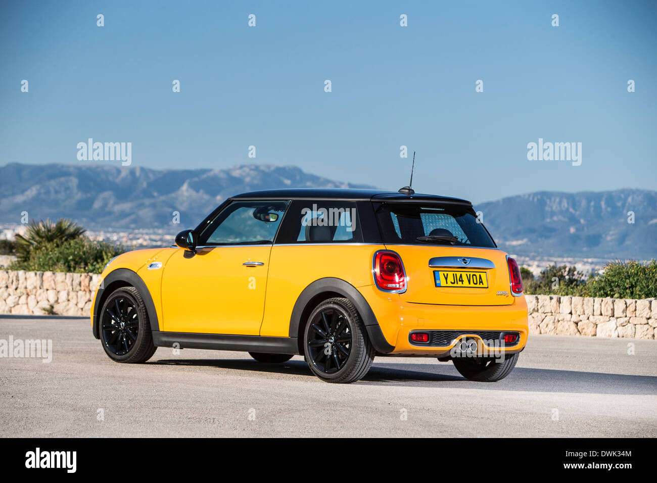 2014 new mini cooper Stock Photo - Alamy
