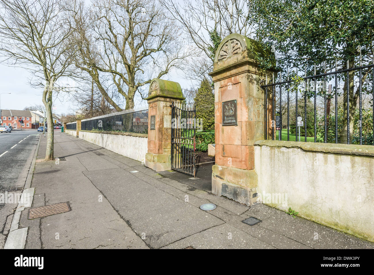 Belfast cemetery hi-res stock photography and images - Alamy