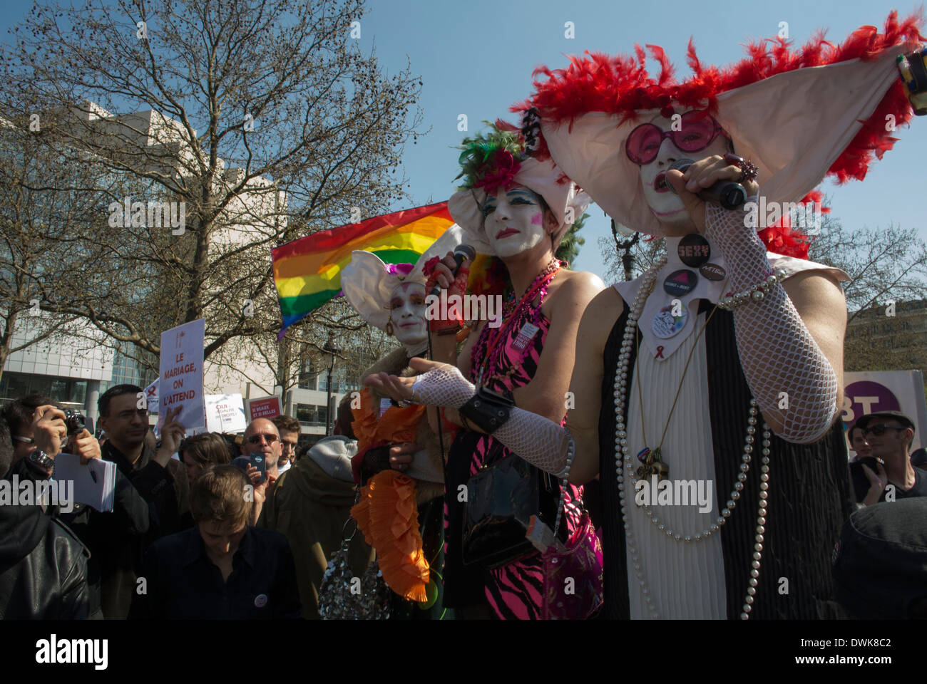 Transvestities hi-res stock photography and images - Alamy