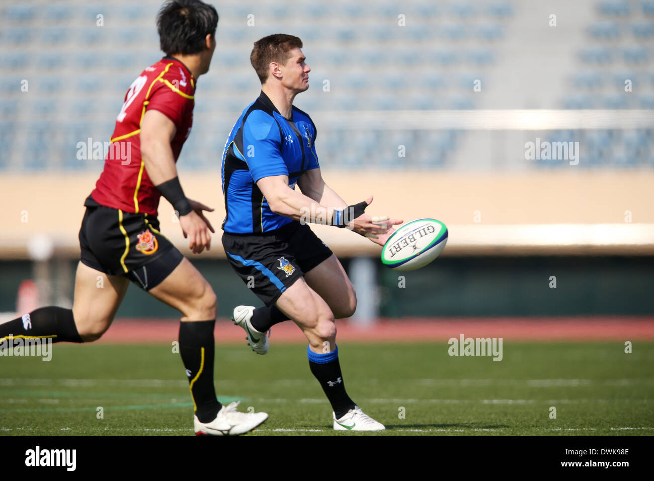 National Stadium, Tokyo, Japan. 9th Mar, 2014. Berrick Barnes (Wild ...