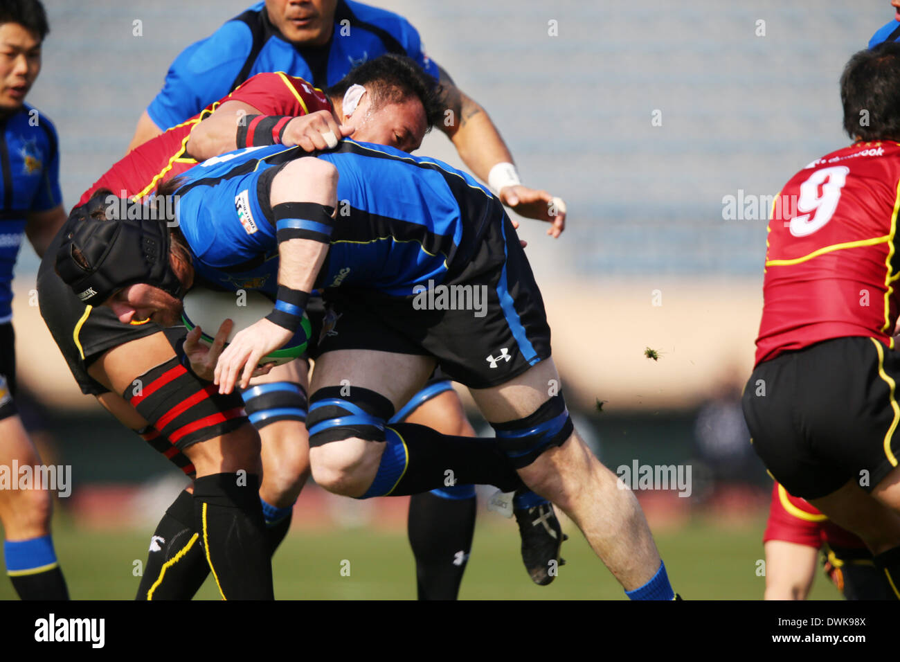 National Stadium, Tokyo, Japan. 9th Mar, 2014. Daniel Heenan (Wild ...