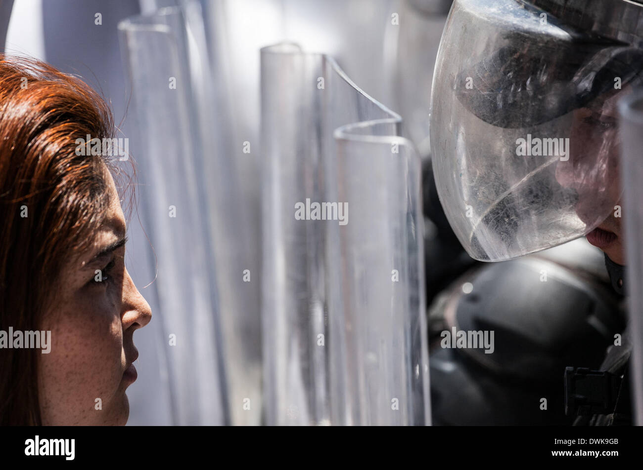 Venezuela faces hi-res stock photography and images - Alamy