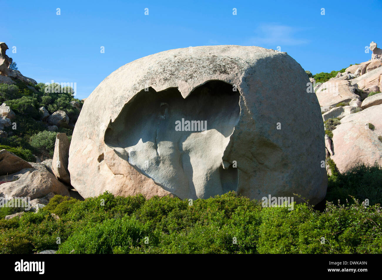 Tafoni rock hi-res stock photography and images - Alamy