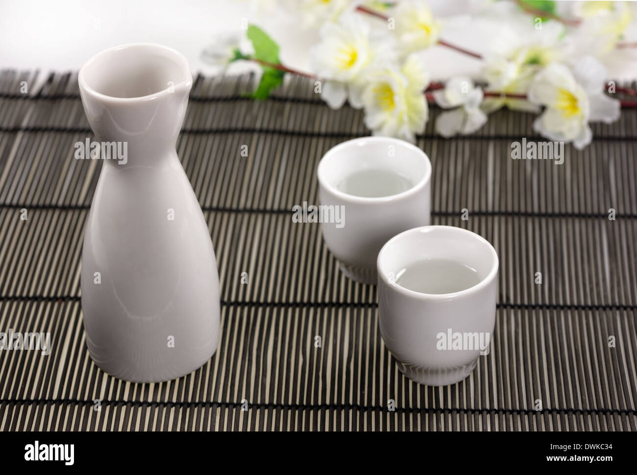 Tokkuri hi-res stock photography and images - Alamy