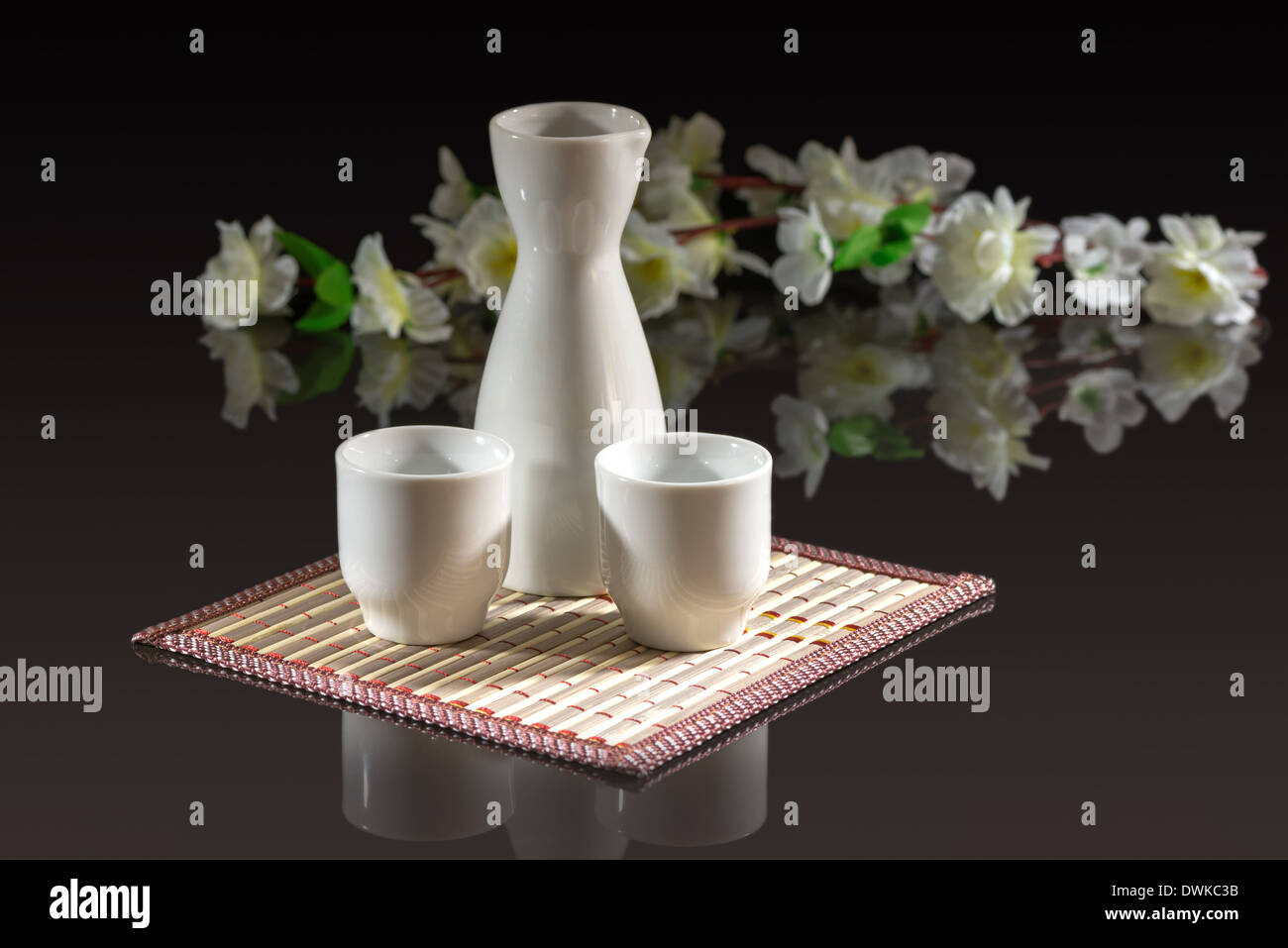 sake - a traditional Japanese alcoholic beverage, sake set tokkuri ...