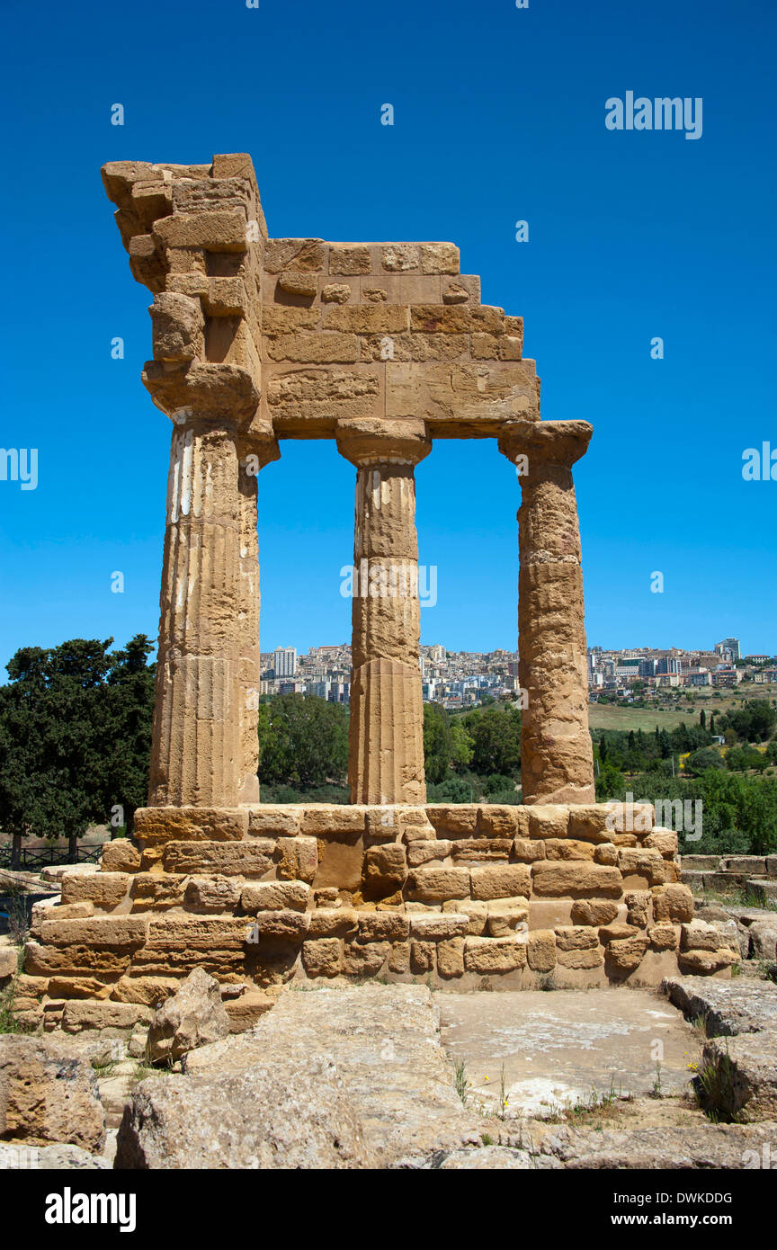 Valley of Temples, Agrigent Stock Photo - Alamy