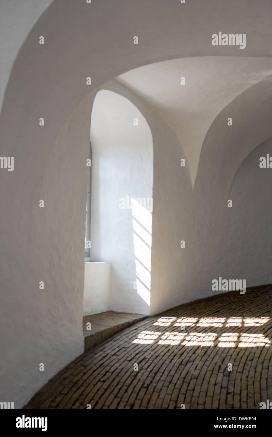 Arches window hi-res stock photography and images - Alamy