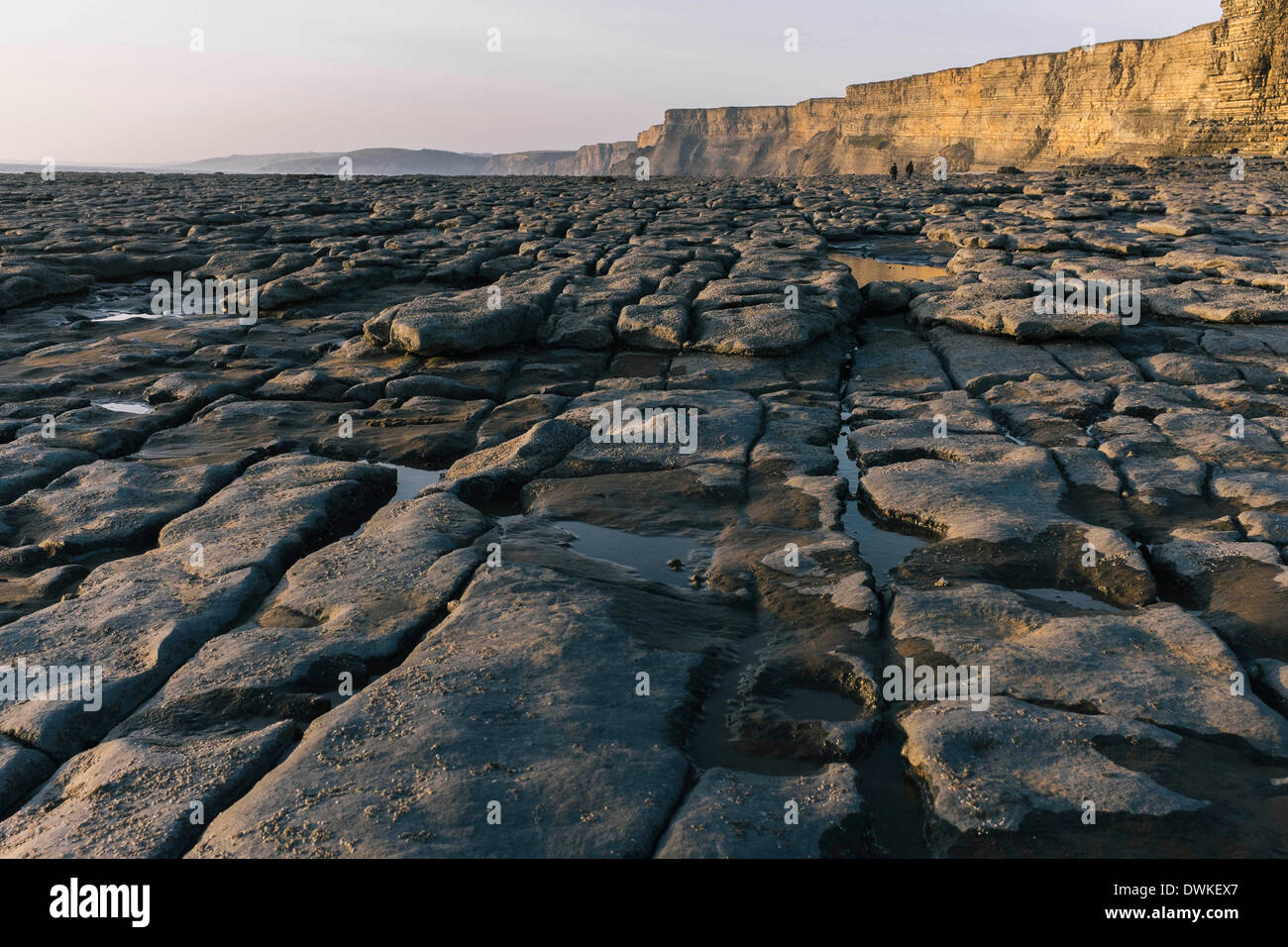 Monknash beach at sunset Stock Photo - Alamy