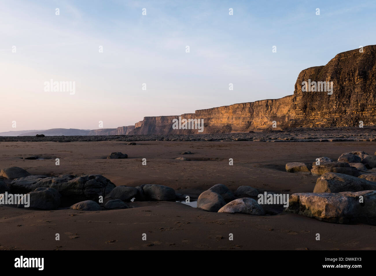 Monknash beach hi-res stock photography and images - Alamy