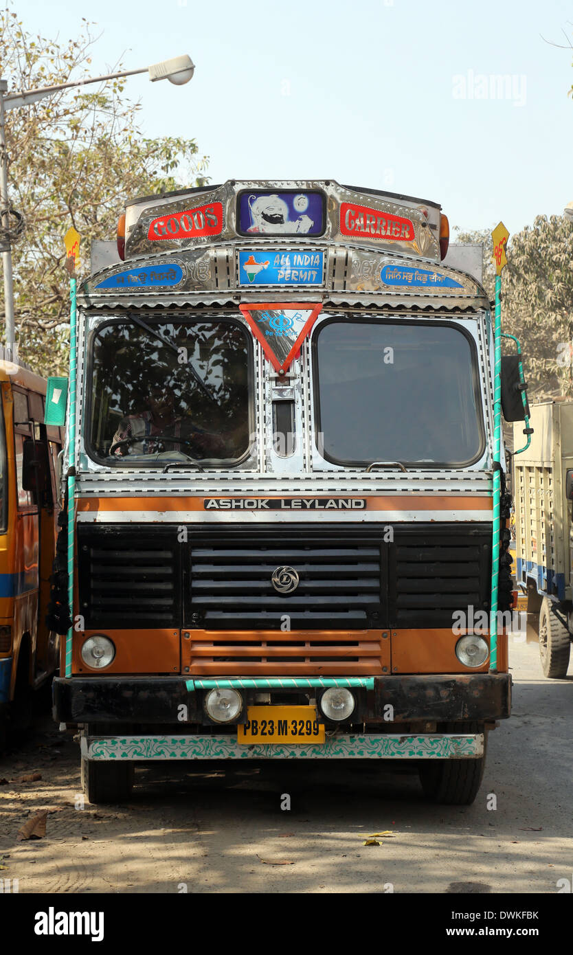 Old indian truck hi-res stock photography and images - Alamy