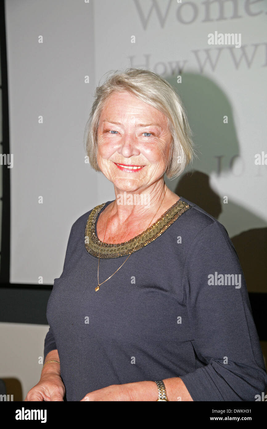 Kate adie 2014 hi-res stock photography and images - Alamy