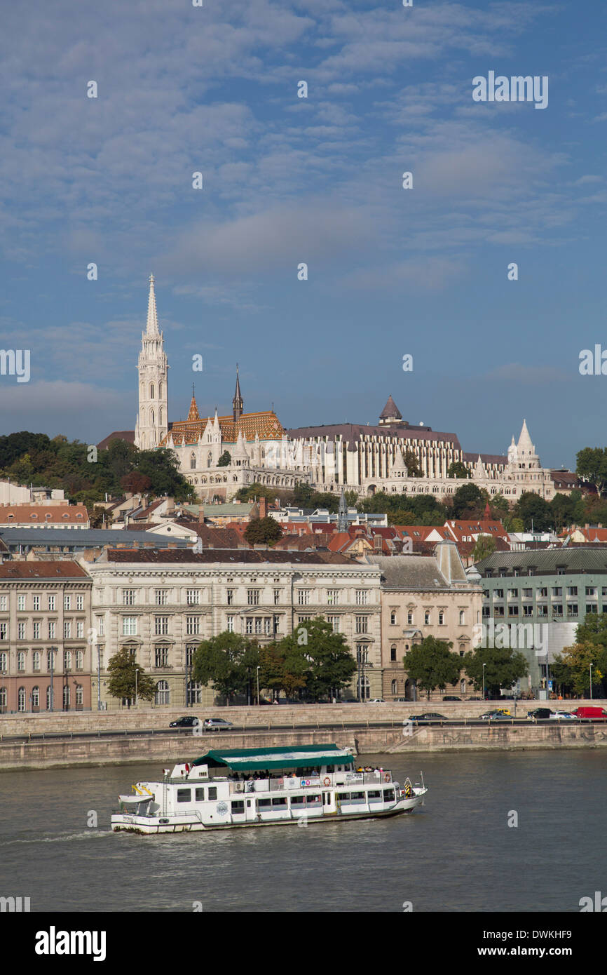 Overview of the Danube River with Castle Hill in the background ...
