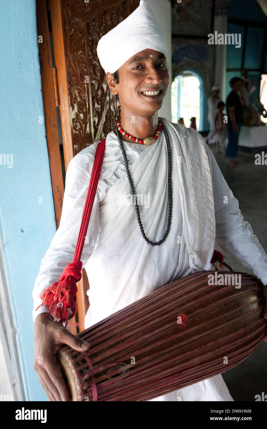 Khol hi-res stock photography and images - Alamy