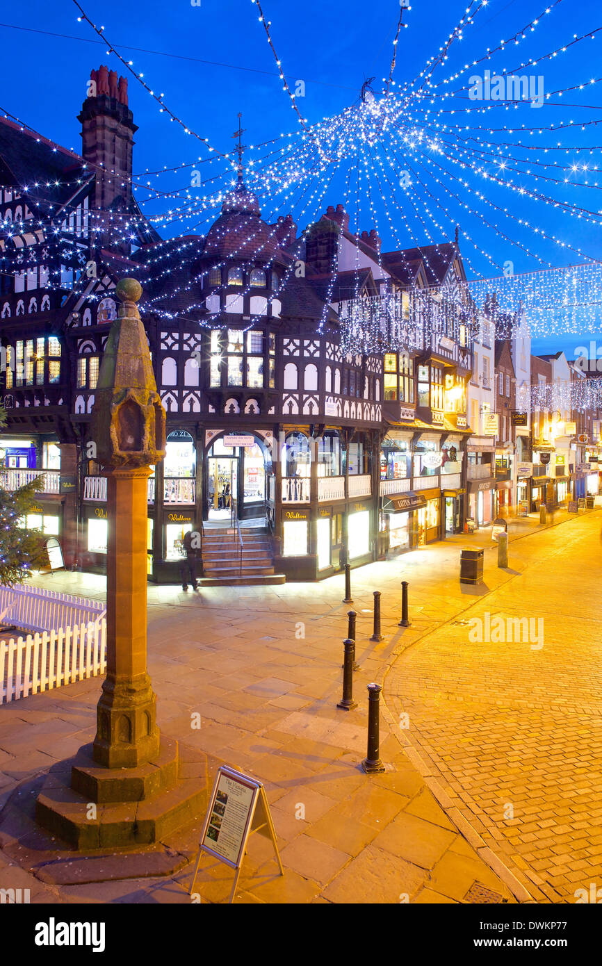 East gate hi-res stock photography and images - Alamy