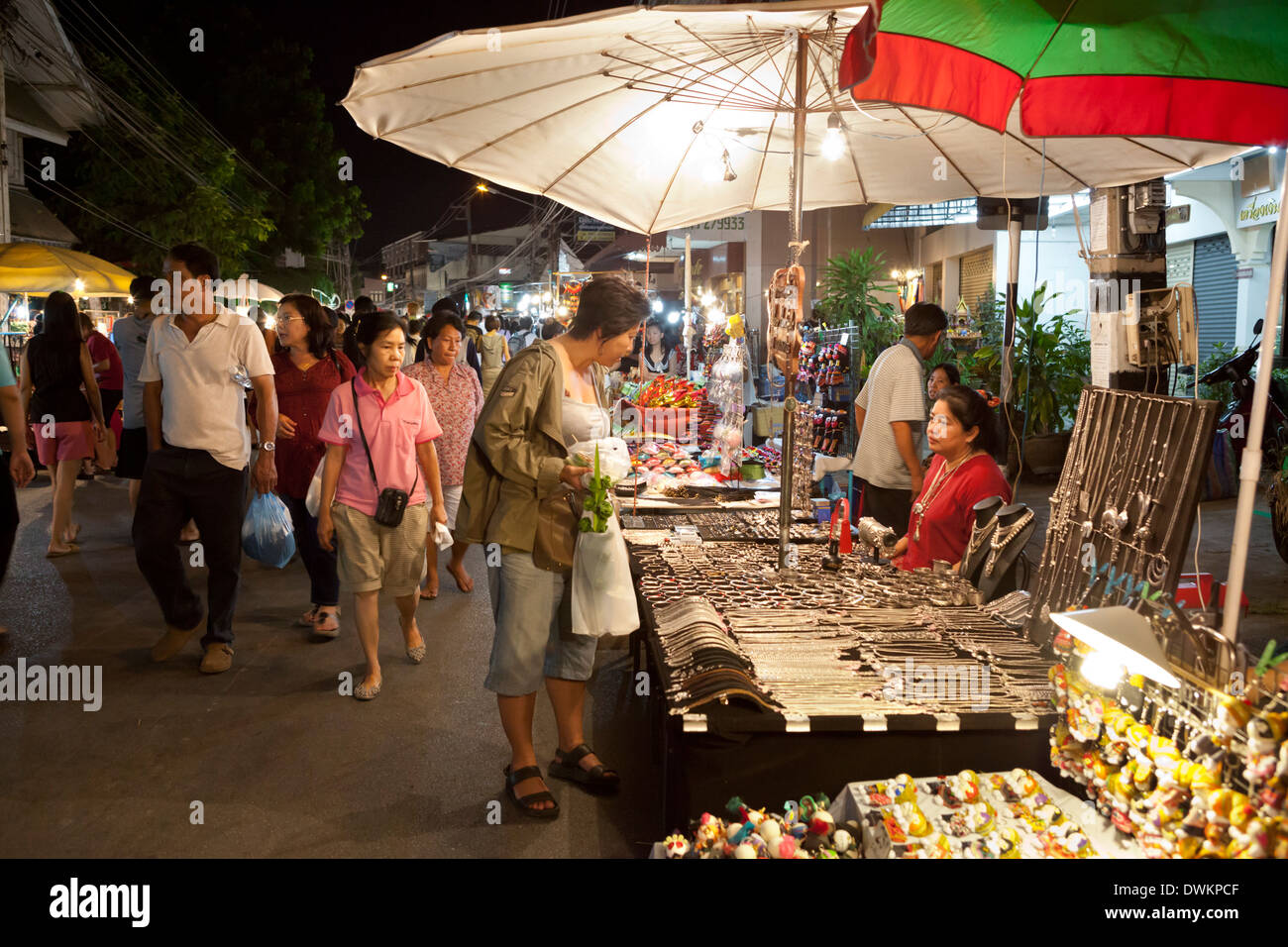 Night Bazaar, Chiang Mai, Northern Thailand, Thailand, Southeast Asia ...