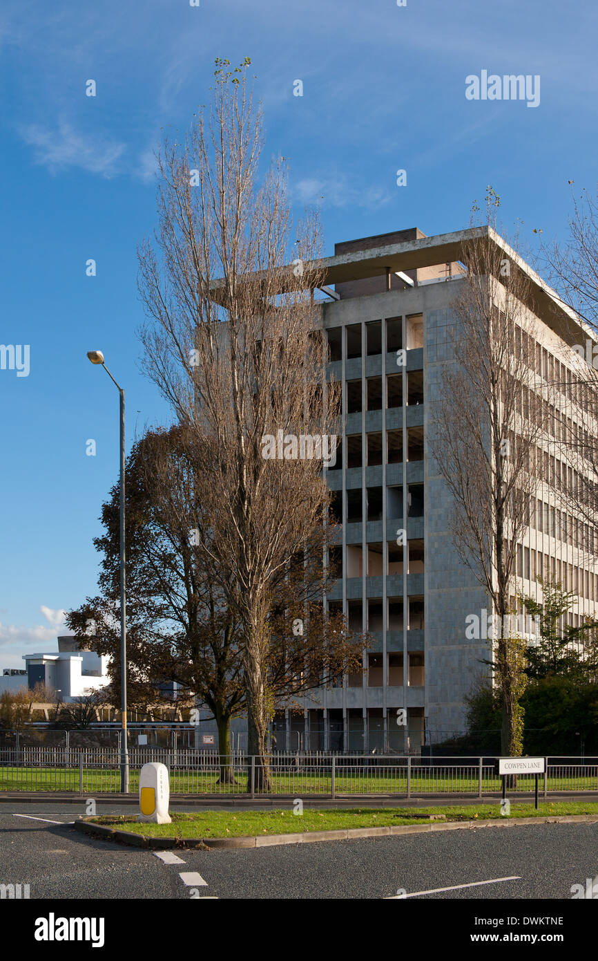 Dissused ICI Offices, Billingham, Teesside Stock Photo - Alamy