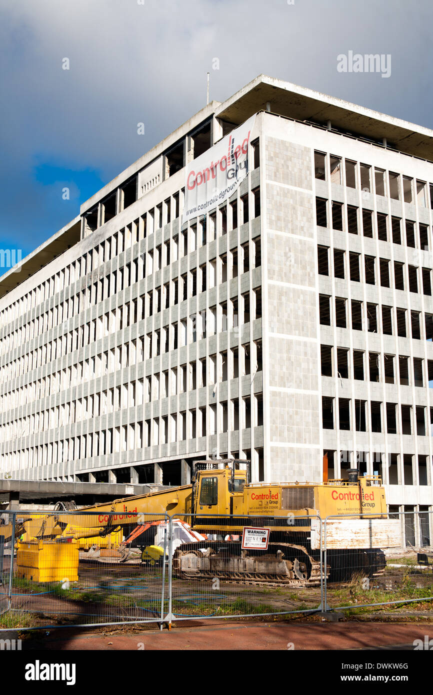 Ici offices demolition billingham teesside hi-res stock photography and ...