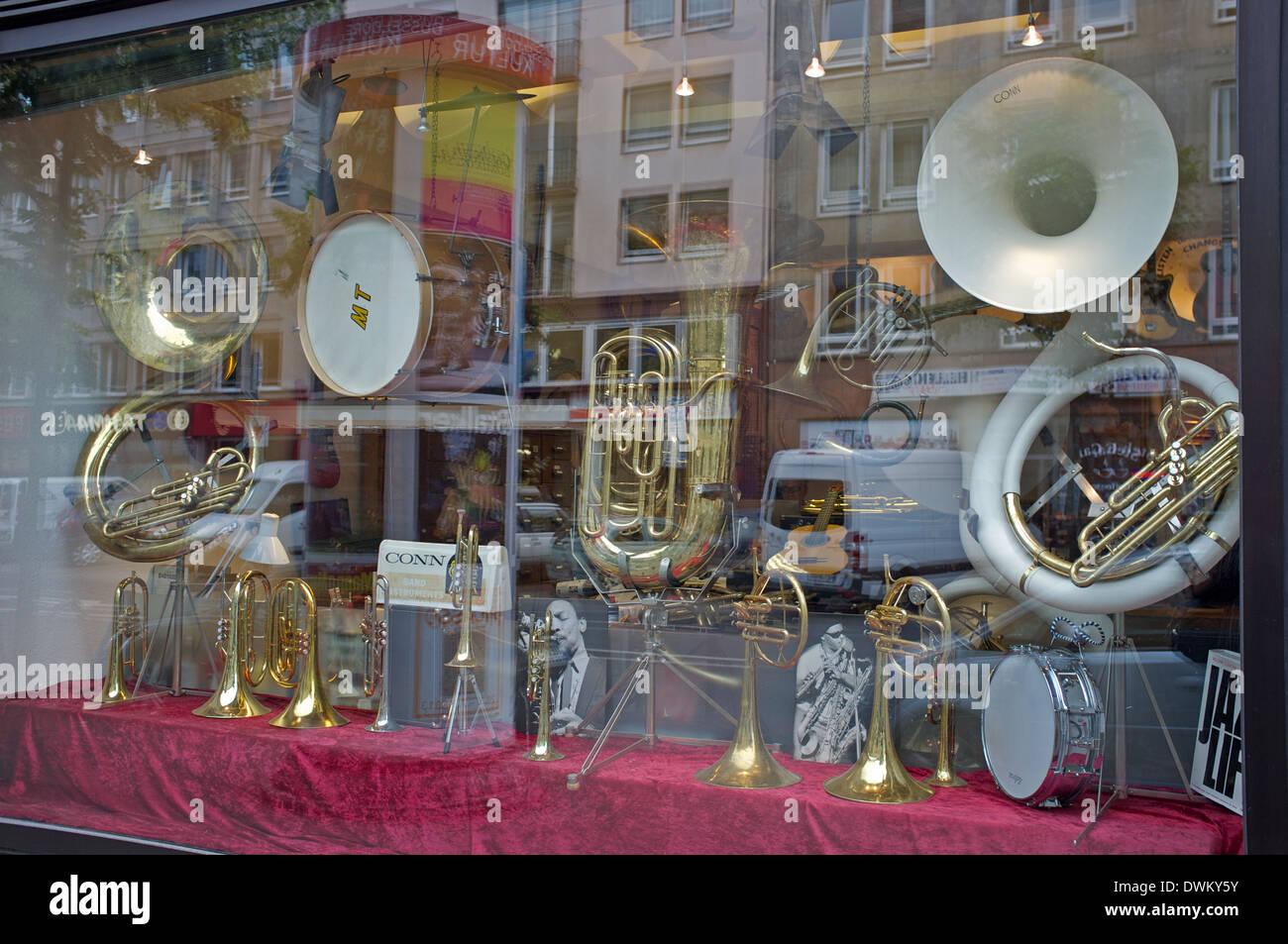 Music shop window Stock Photo - Alamy