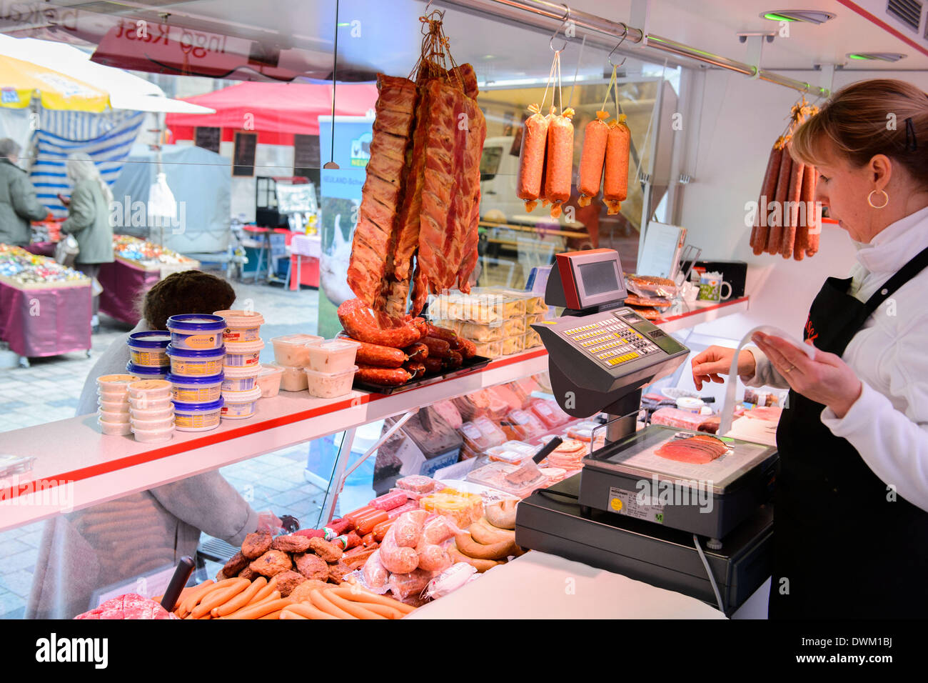 Fleischladen hi-res stock photography and images - Alamy