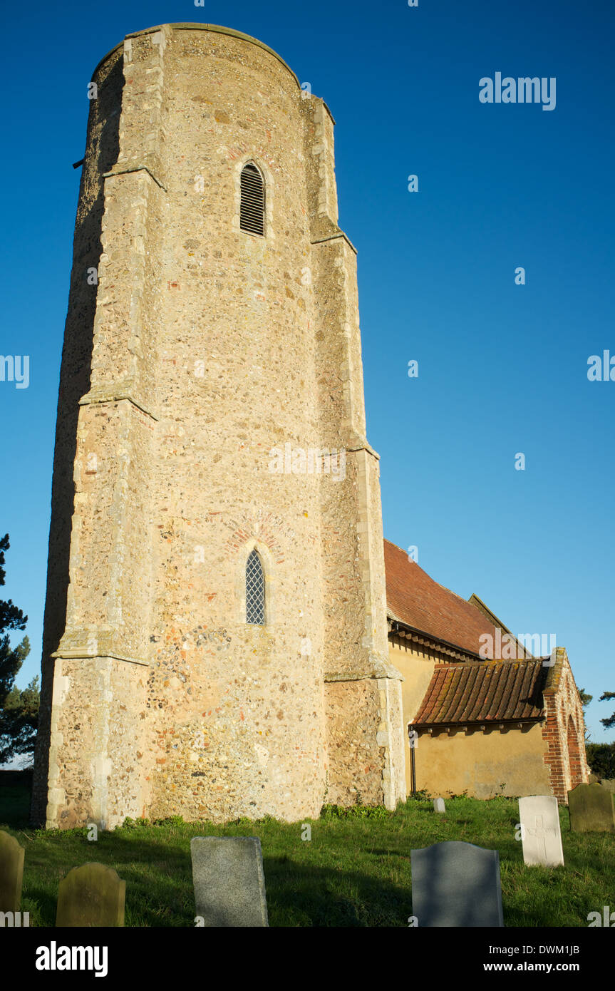 Round towers churches hi-res stock photography and images - Alamy