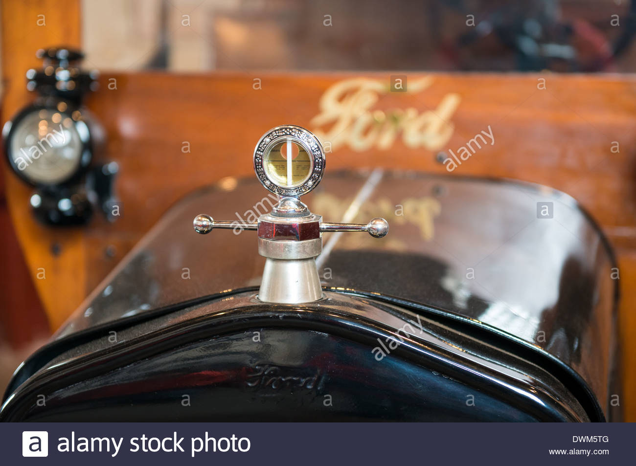 Old Vehicles Stock Photos & Old Vehicles Stock Images - Alamy