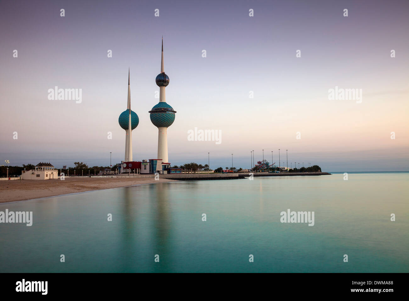 Kuwait towers hi-res stock photography and images - Alamy